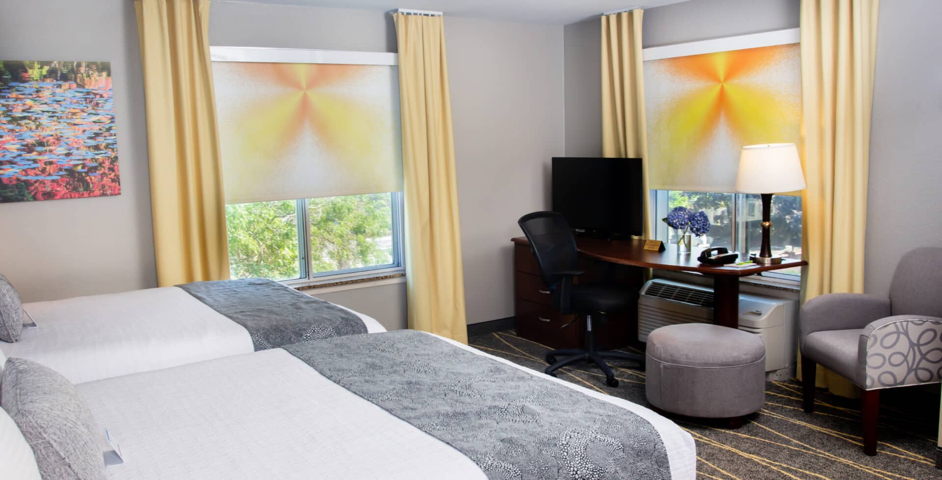 Double Queen Room | Hotels To Stay In Seattle | Belltown Inn